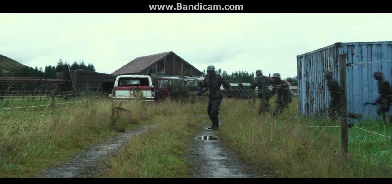 Dead Snow 2 Nazis attack! - YouTube