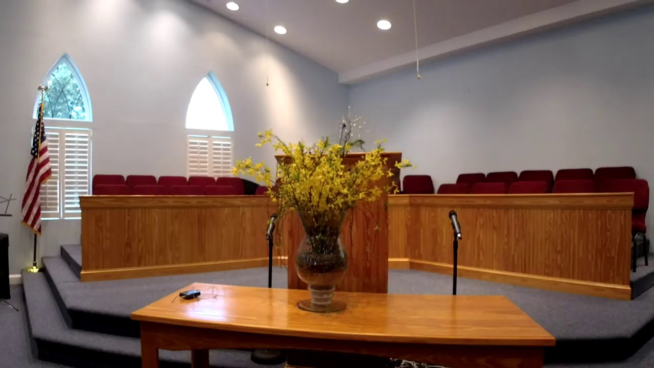 Spirit filled woman Still Waters Baptist - YouTube
