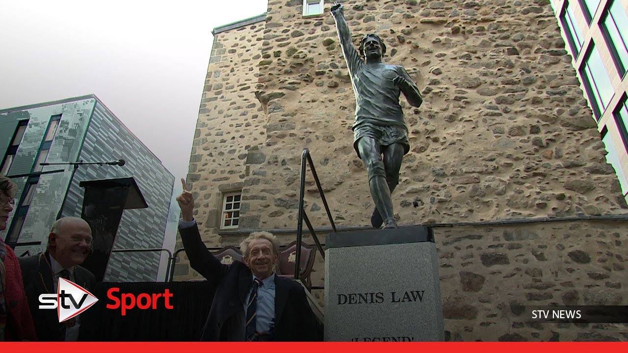 Denis Law statue unveiled in Aberdeen with help from Alex Ferguson ...