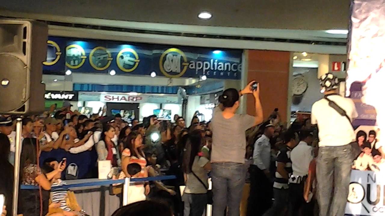 Dennis Trillo sings "stay"- a cut from #TomDen cd! - YouTube