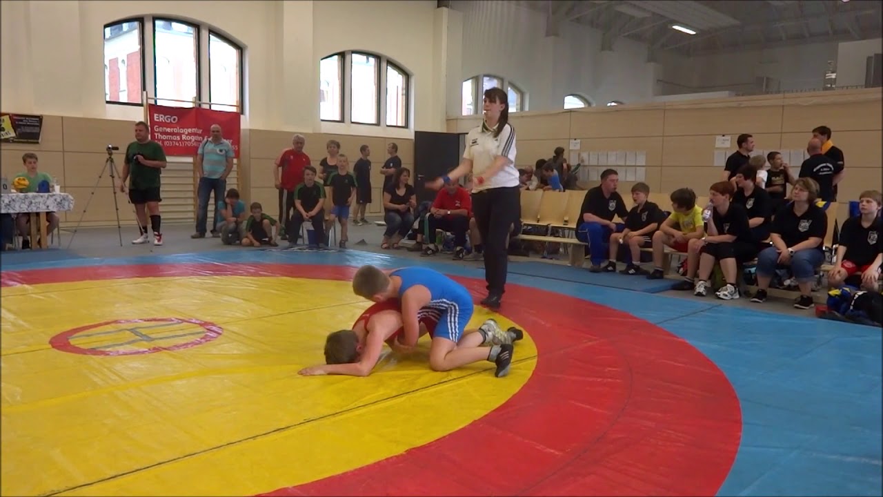 Ringen, youth wrestling Kleinfeld - Thiesler - YouTube