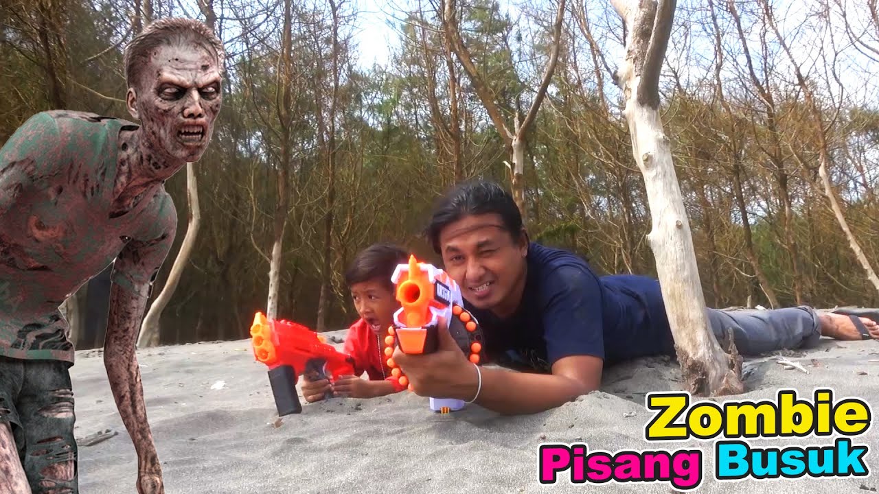 Ada Zombie Pisang Di Pantai - YouTube