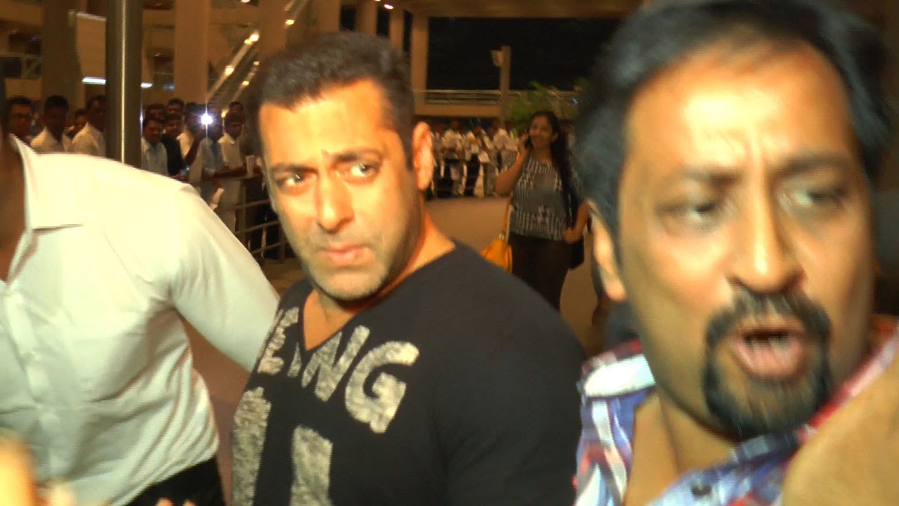 Salman Khan ANGRY, bodyguard MISBEHAVES with fans - YouTube