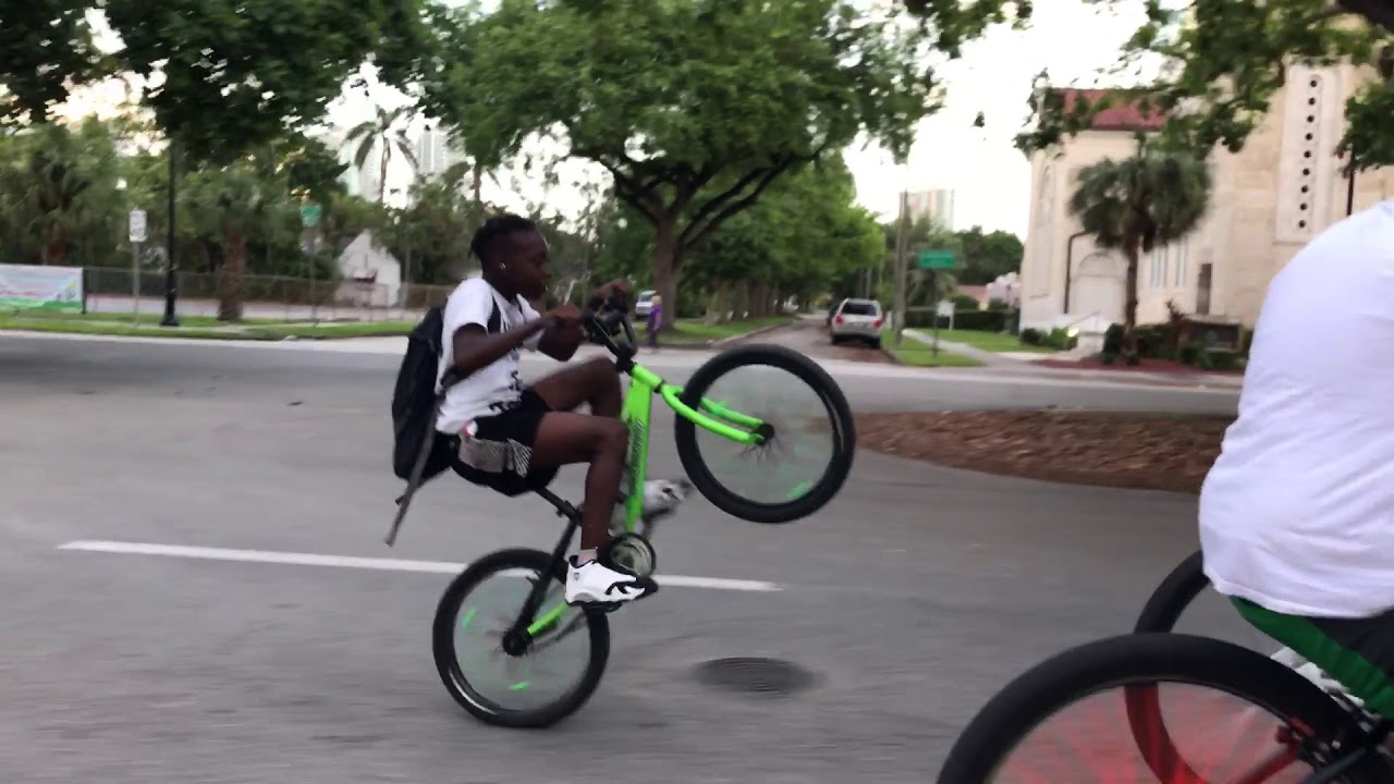 Miami BikeLife PT 3 - YouTube