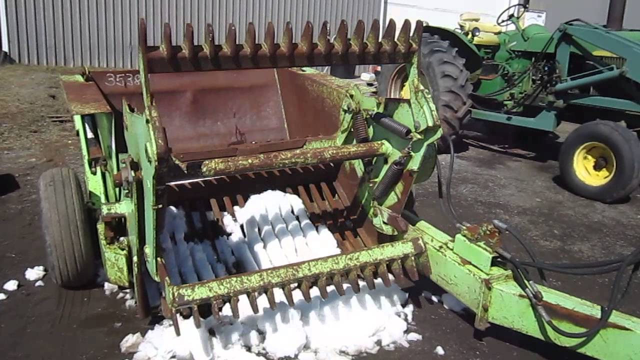 Schulte Hydraulic Drive Rock Picker - YouTube