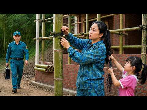 While Elly Was Building Bamboo Scaffolding, the Police Suddenly Arrived—What Will Happen Next?
