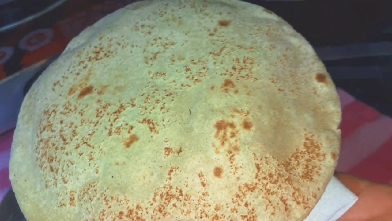 Fooli fooli roti ,fulka & chapati kaise banayen. - YouTube
