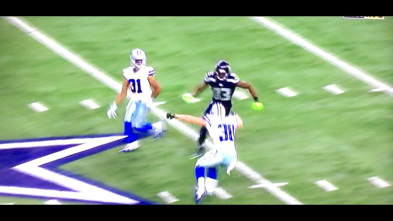 Ricardo Lockette Knocked Out Cold On Punt Coverage - YouTube