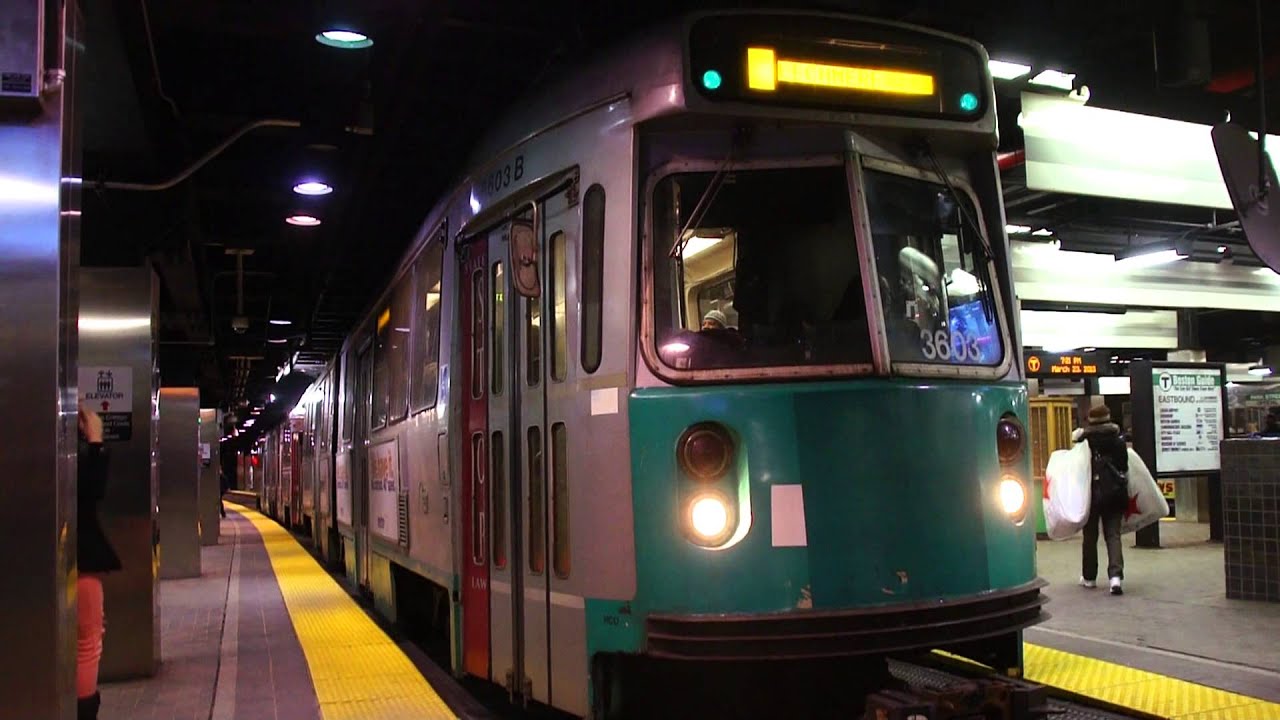 MBTA Subway "The T" : Lechmere Bound Train Of Kinkisharyo Type-7 LRV ...