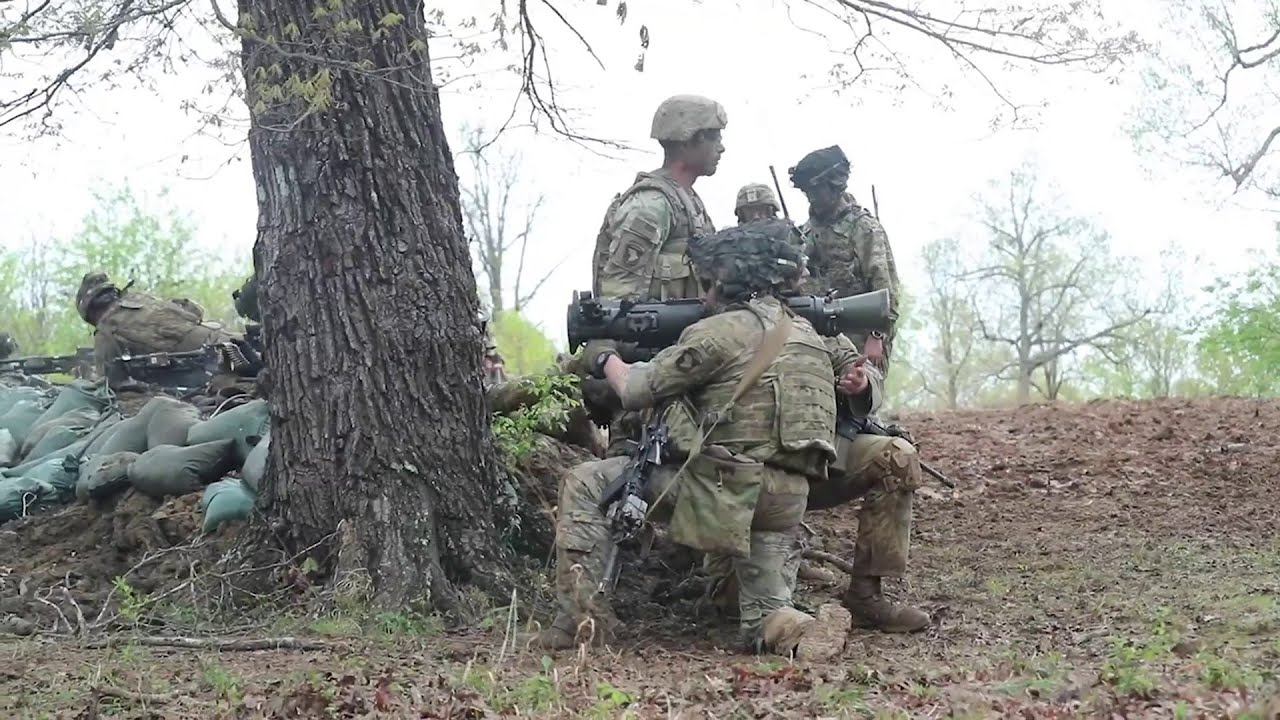 U.S. Infantry Platoon Live Fire Exercise - Lethal Eagle II - YouTube