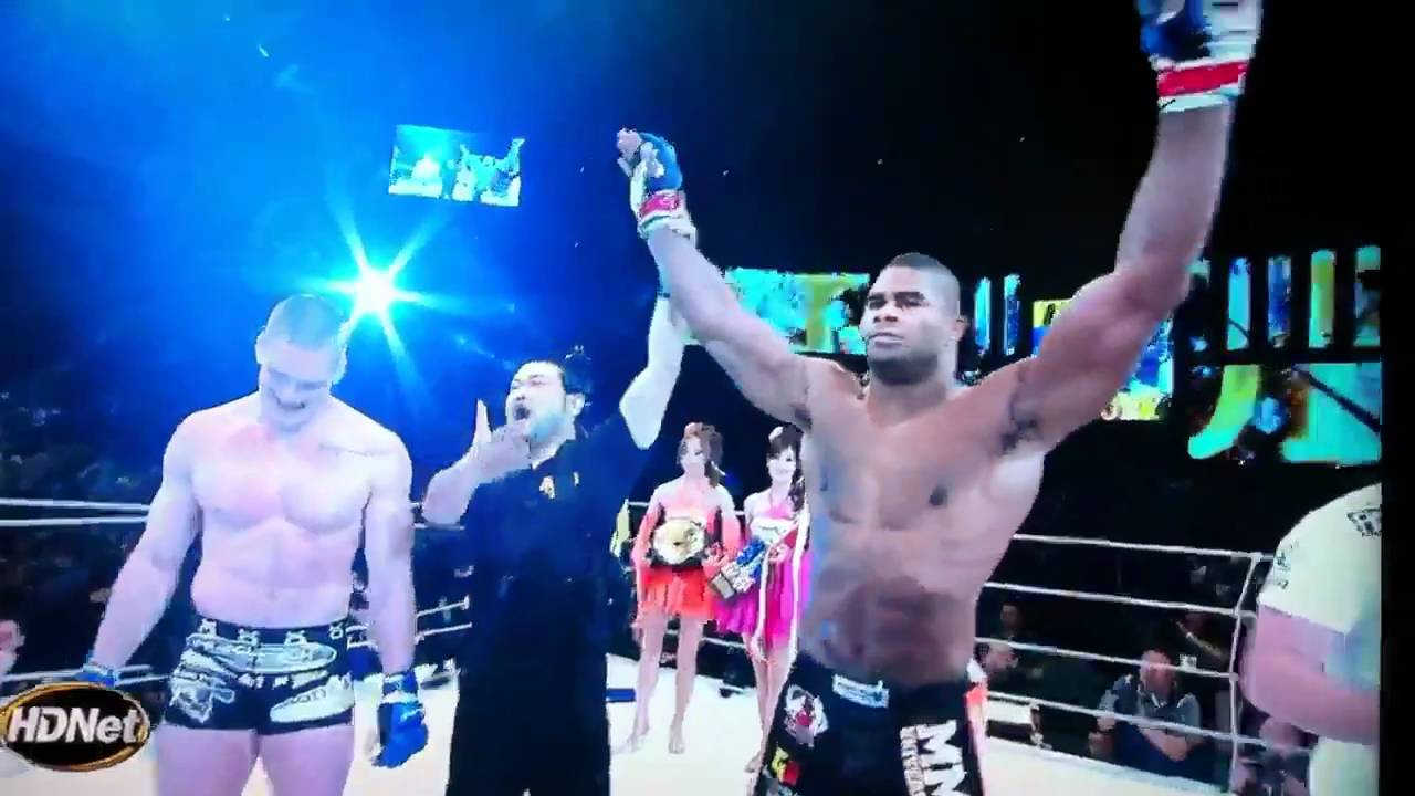 Alistair Overeem Vs. Todd Duffee - YouTube