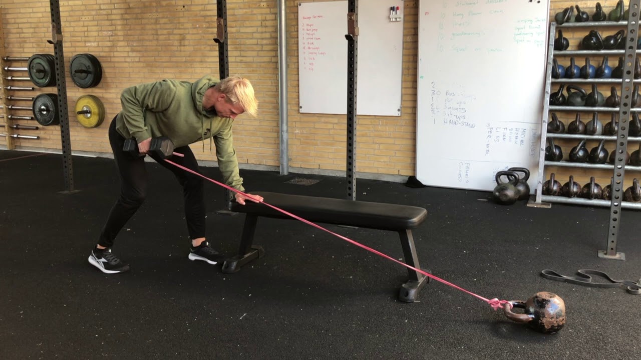 RNT dumbbell 3-point row - YouTube