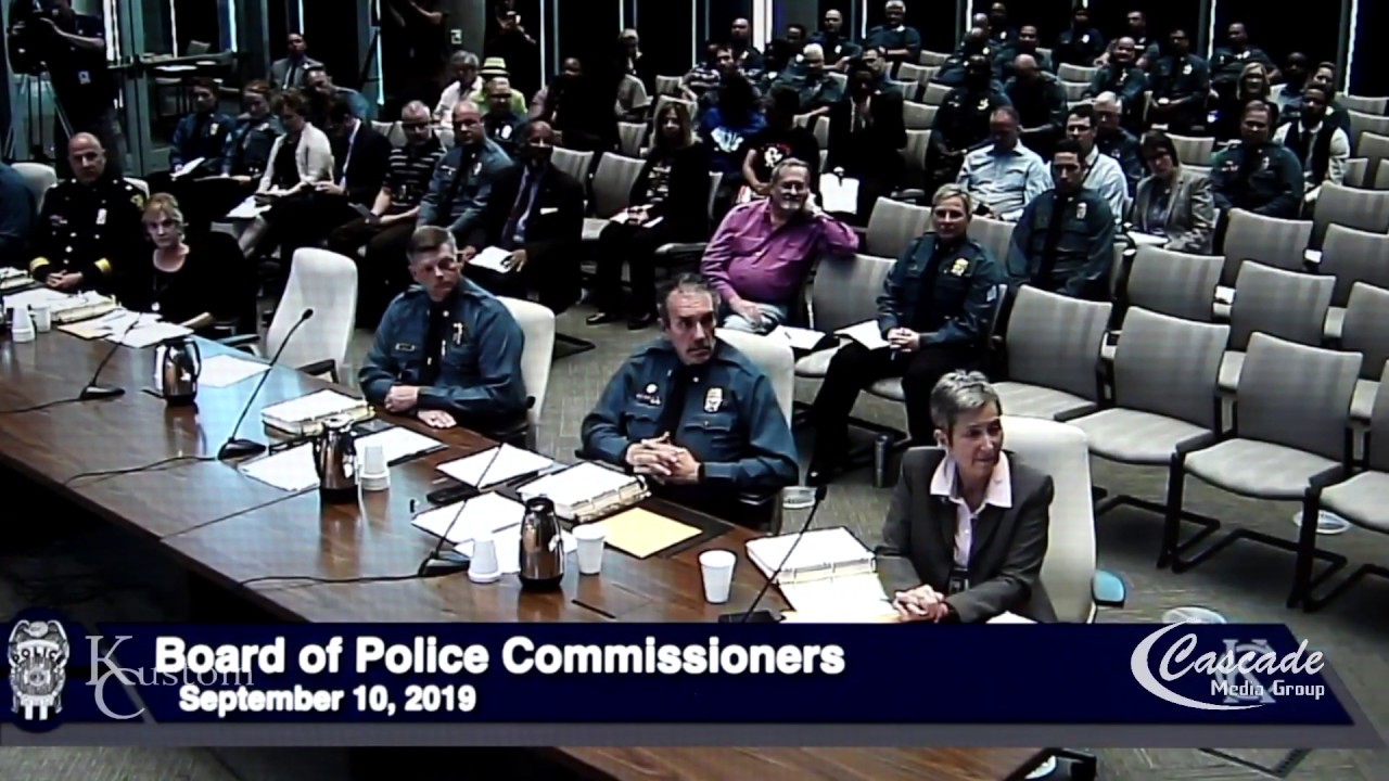 2 police officers taze unarmed man - YouTube
