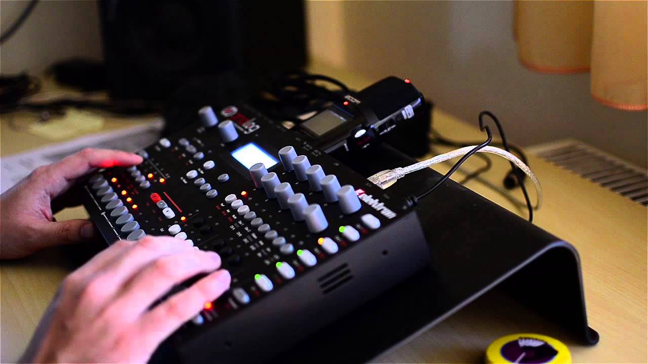 Elektron Analog Four Jam 3 - YouTube