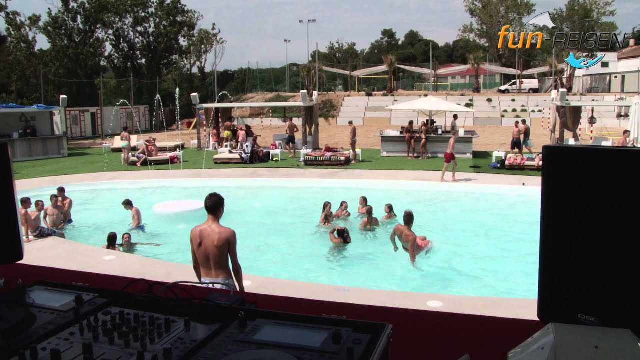 POOOOL-PARTY in SandDance. Lloret de mar. - YouTube