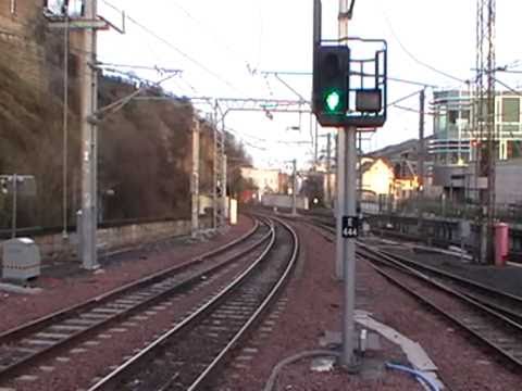 43315+43313 HST cross over with 43076+43054 arriving - YouTube