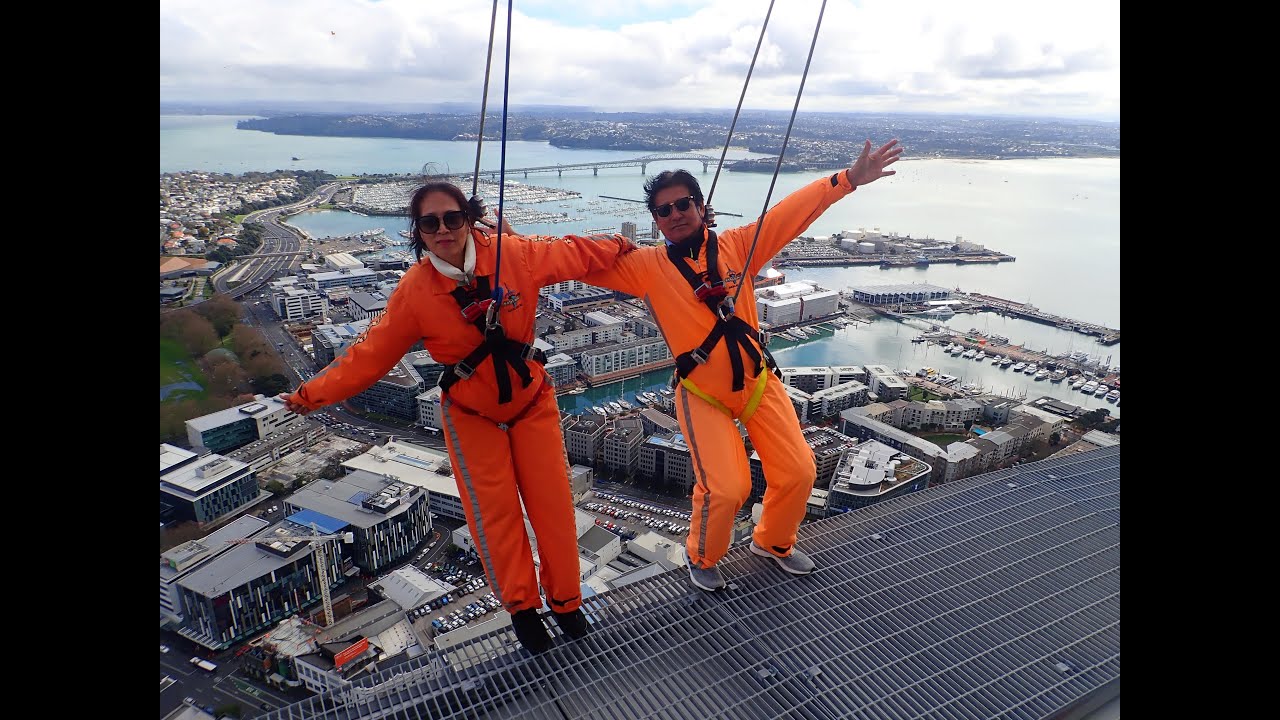 Auckland Sky Tower walk - YouTube