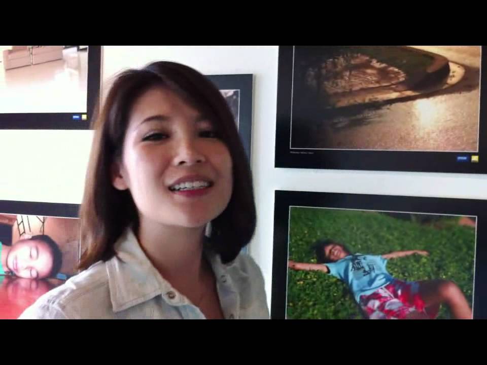 Emily Lim visits Photograpy Exhibition at PurpleHouz - YouTube