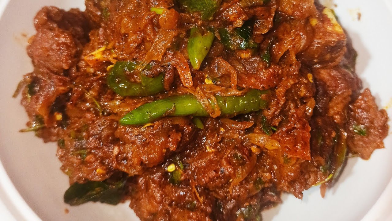 BEEF PEPPER DRY Recipe||adipoli beef pepper dry ||😋😋👌👌 - YouTube