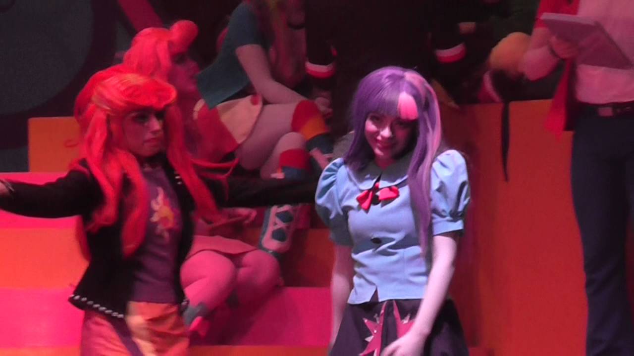 MLP EG El show en vivo - Lima Peru - Sunset se enoja con Twilight HD ...