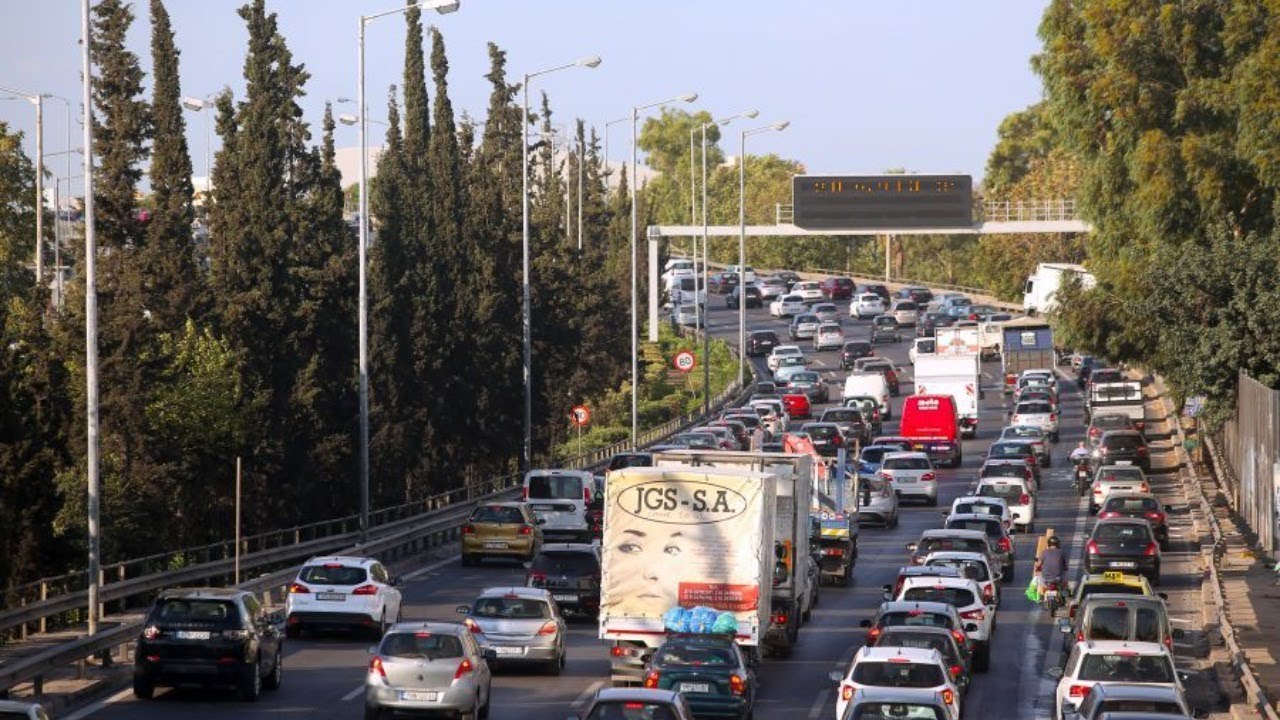 ΣΕ ΑΠΕΥΘΕΙΑΣ ΣΥΝΔΕΣΗ Η ΚΙΝΗΣΗ ΣΤΟΝ ΚΗΦΙΣΟ ΣΤΗ ΓΕΦΥΡΑ ΣΕΠΟΛΙΩΝ - YouTube
