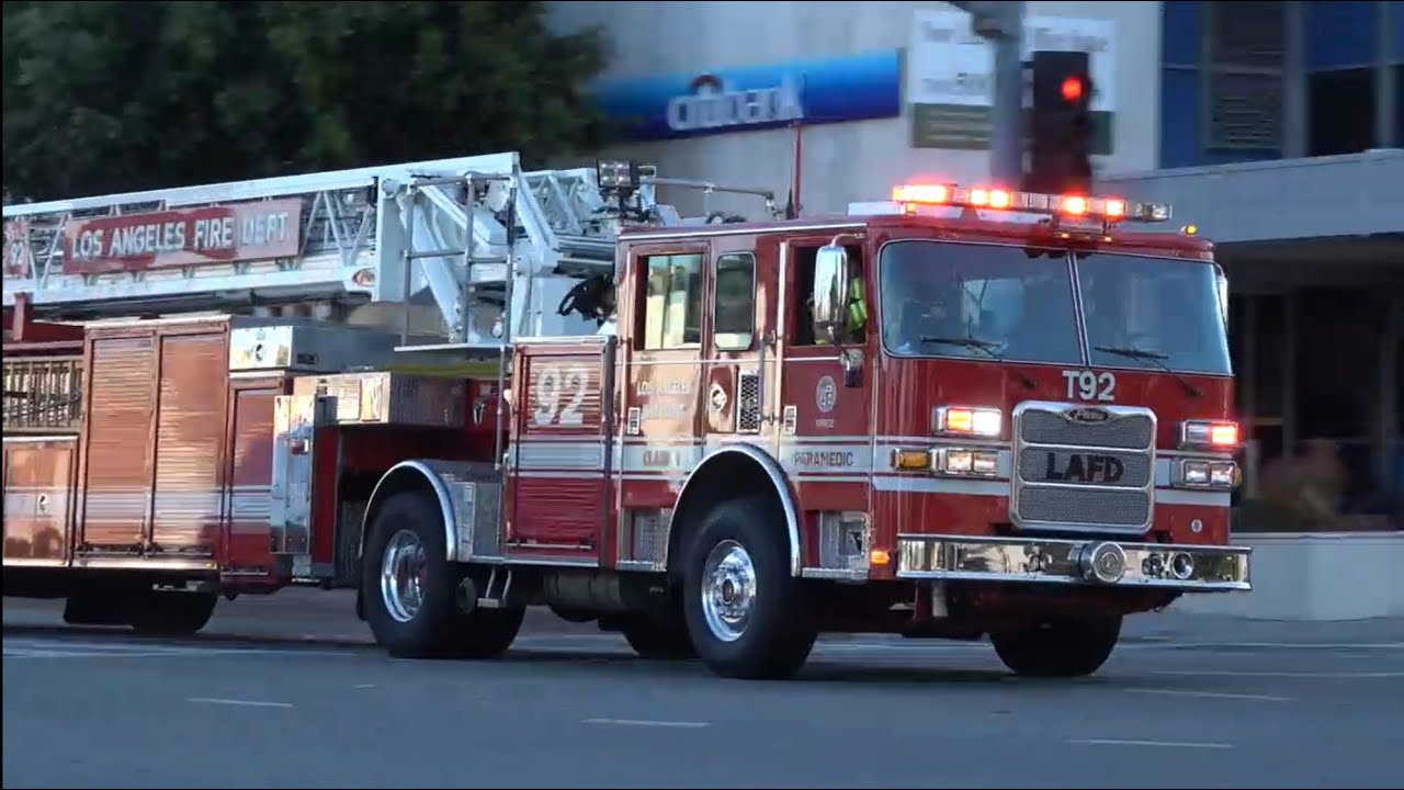 LAFD Light Force 92 Responding - YouTube