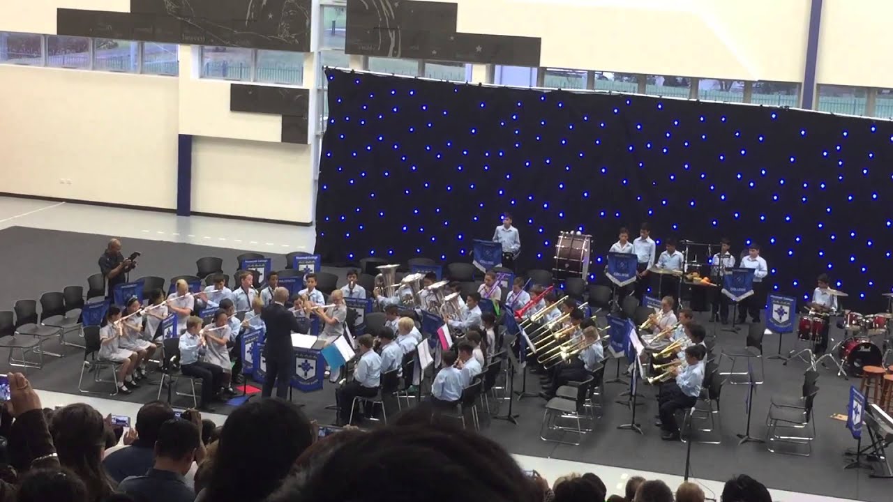 Good shepherd band at the mazenod gala night - YouTube