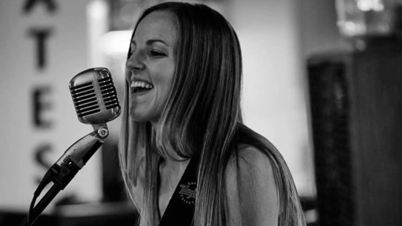 Somewhere Over the Rainbow- Cover by Kaleigh Glanton - YouTube