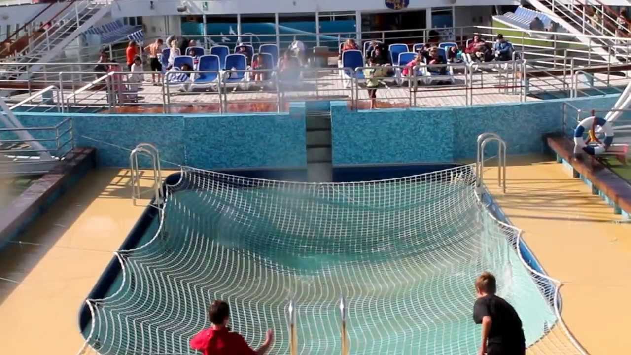 big waves in swimming pool - YouTube