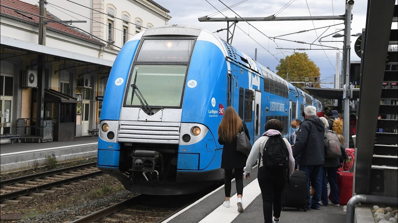 GPF n°19 : Trains en gare de Grenoble - YouTube