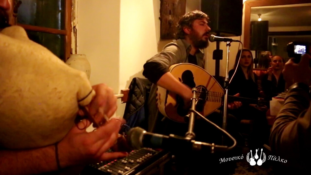 Γιώργης Μανωλάκης ~ Κάθε χειμώνα τα πουλιά - YouTube