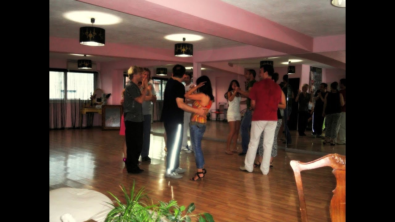 Salsa Rueda Dance Lesson for Beginners (Practice) - 17.06.2010 ...