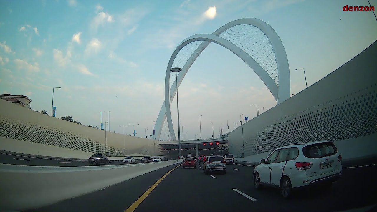 Early Cold Morning Rush in Doha Qatar - YouTube