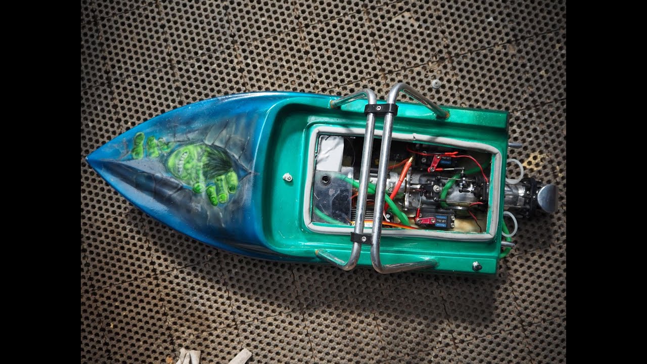 RC jet boat - trim adjustment on the fly - YouTube