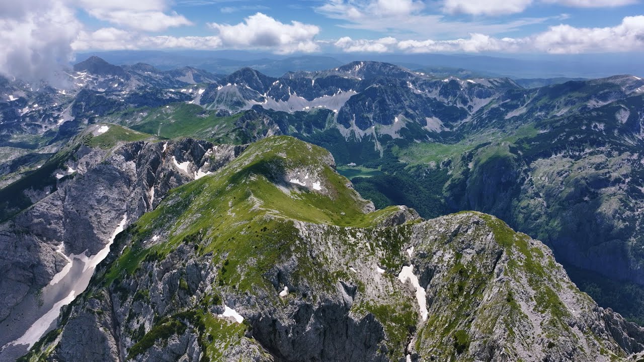 Veličanstveni Maglić, najviši vrh naše prekrasne Bosne i Hercegovine ...
