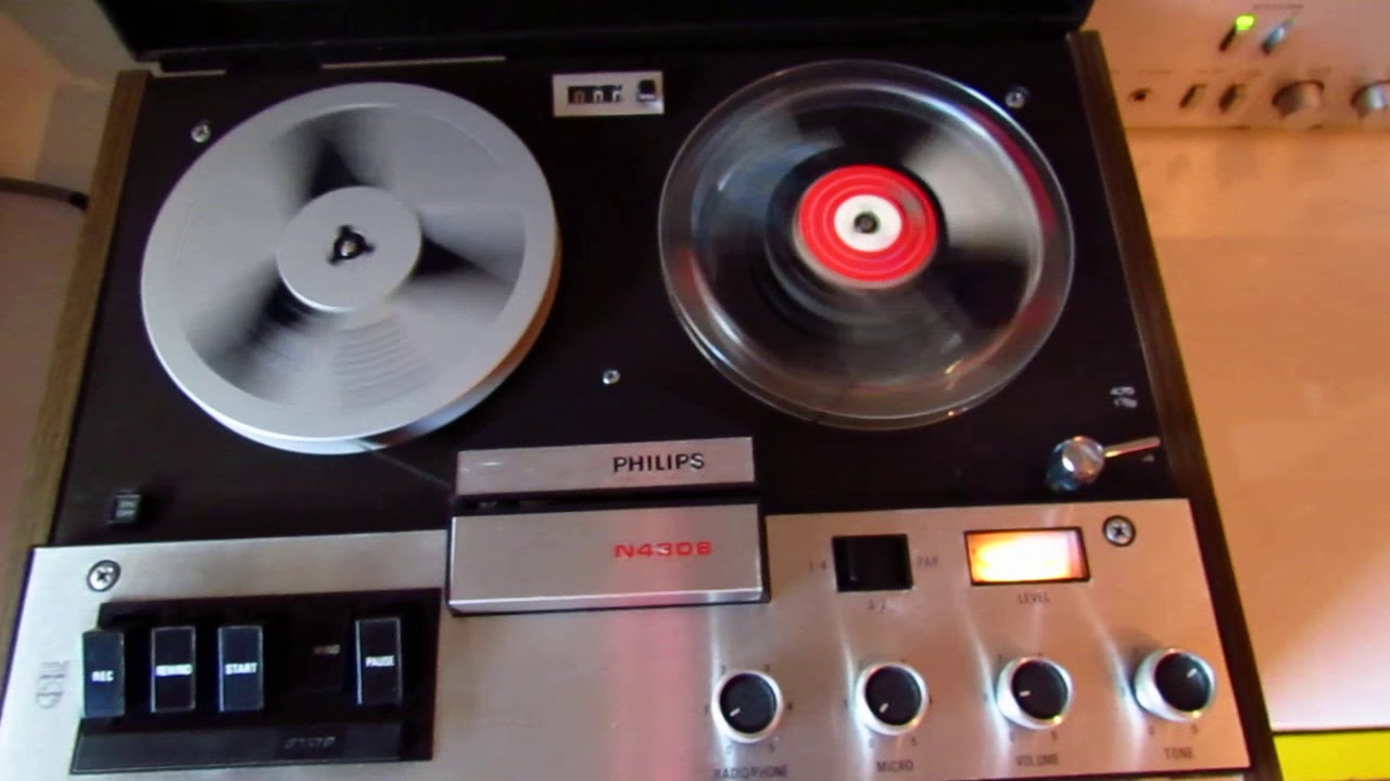 Philips N4308 reel to reel player - YouTube