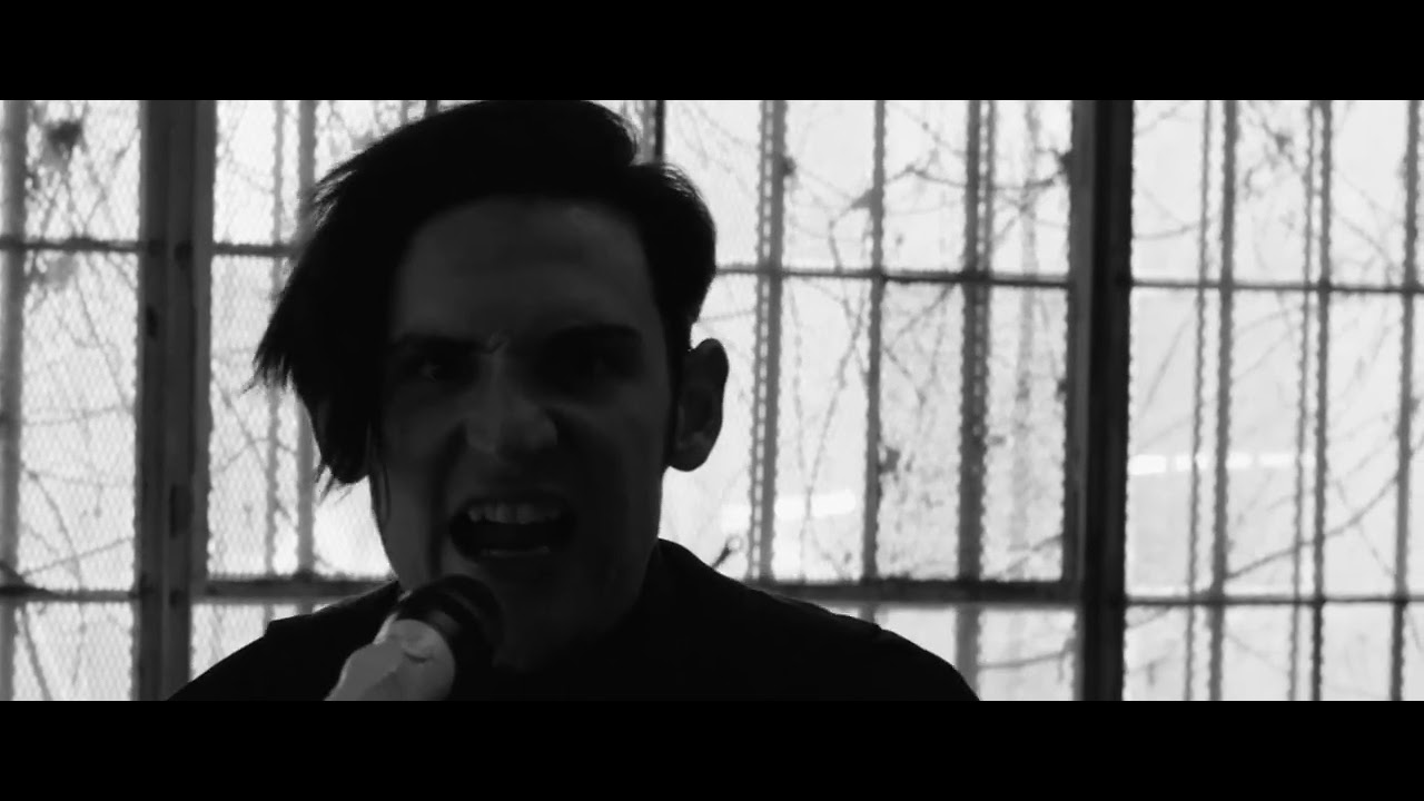 When The Love Is Pain by William Control - YouTube