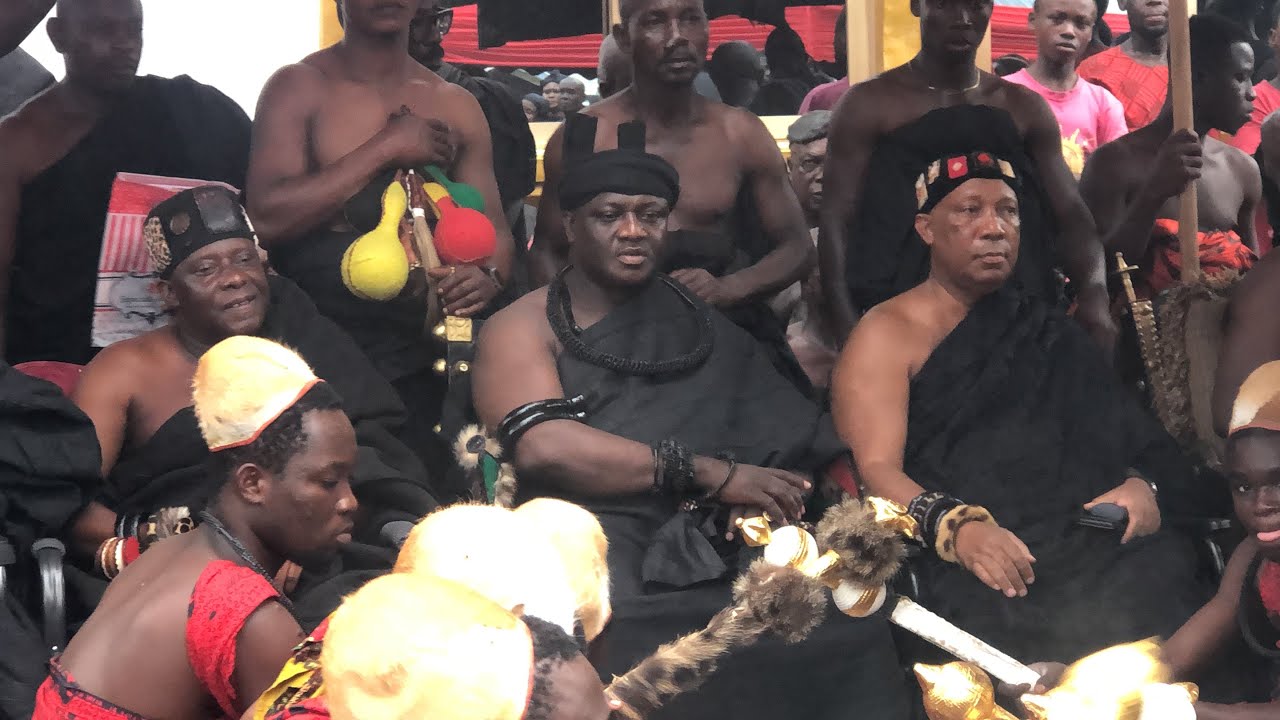 Watch How Ashanti Kingdom Is Function,Toase Hene was Seated With His ...