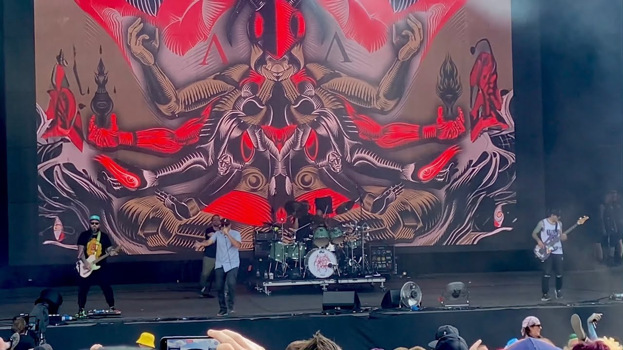 Alien Ant Farm: Download Festival 2025 (smooth Criminal) - YouTube