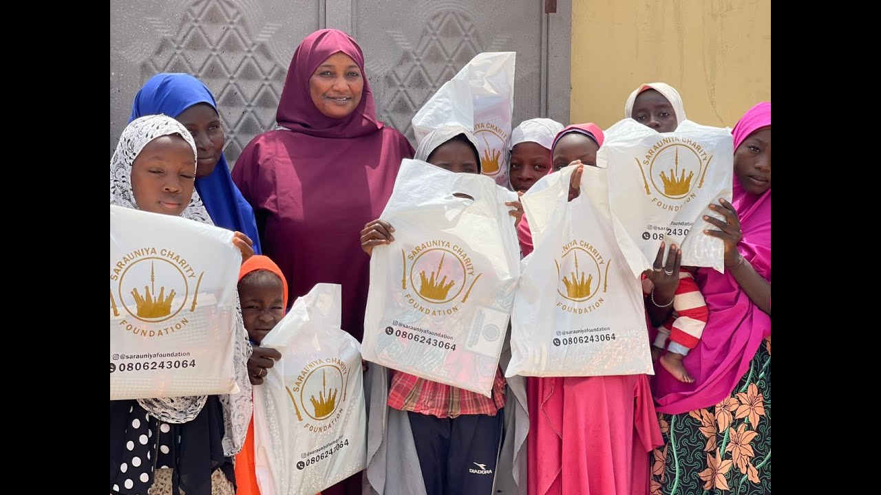 SARAUNIYA CHARITY FOUNDATION Distributes 7,000 Sallah Clothes In ...