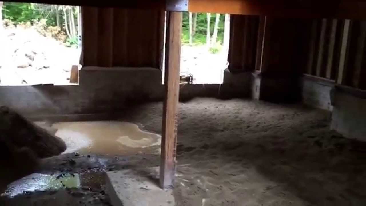 Sand Slinger - YouTube