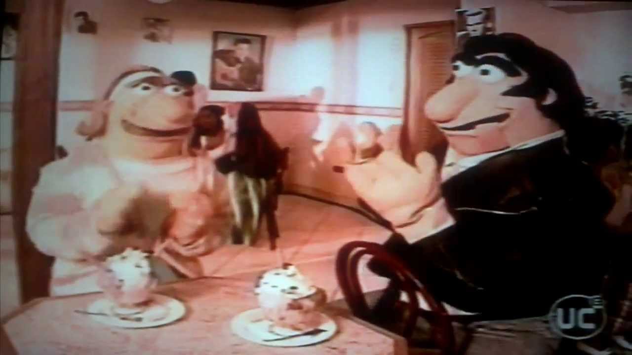 cachureos 1999 video clip tu sonrisa - YouTube