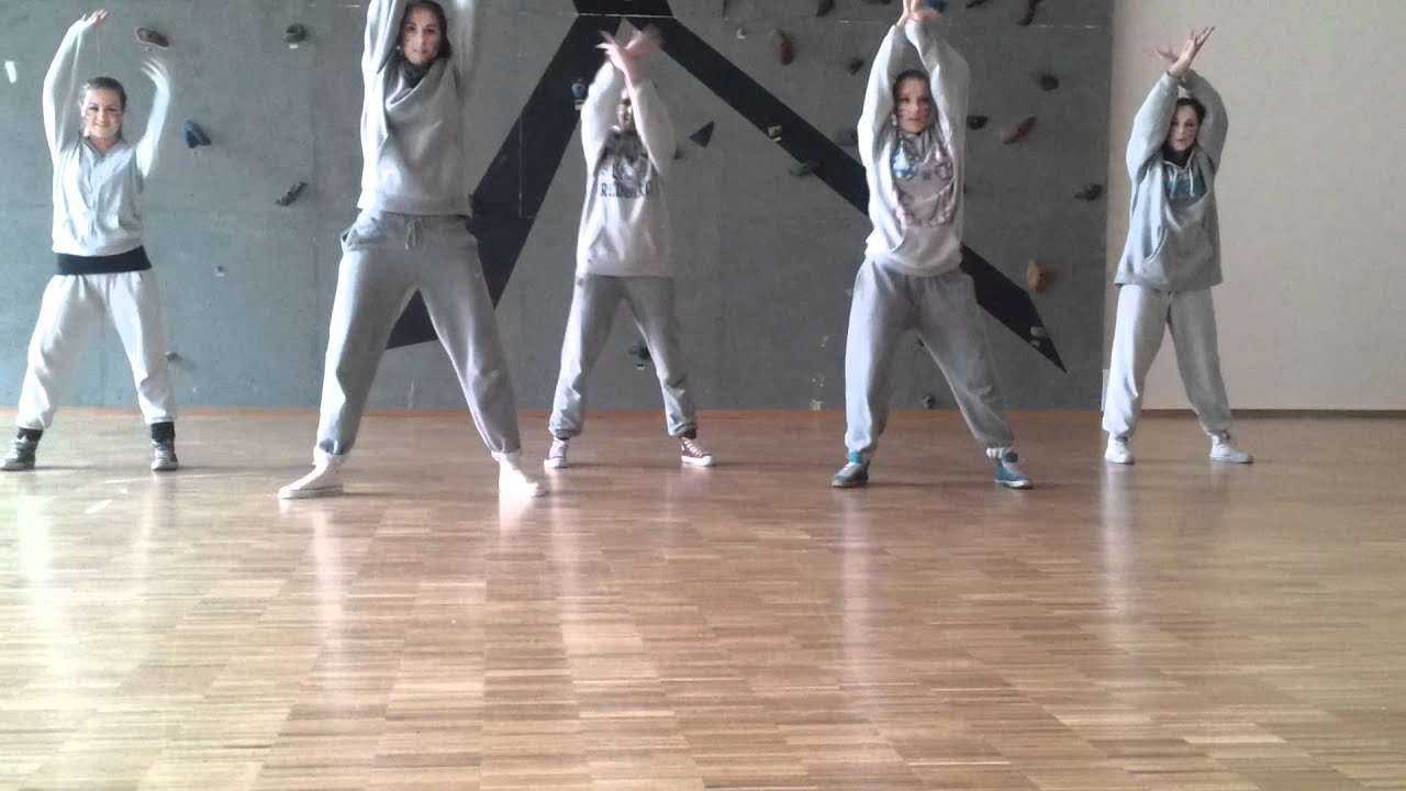 Drop it low dance : Cat deluna - YouTube