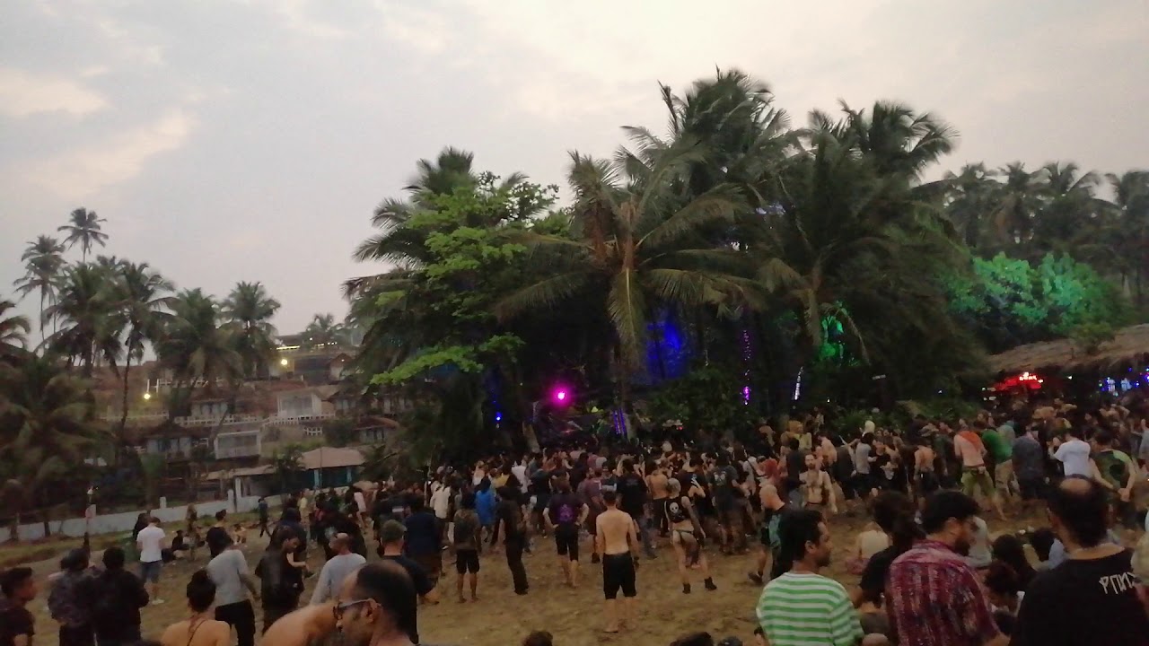 Sunrise psy trance party ozran beach Goa 2020 - YouTube