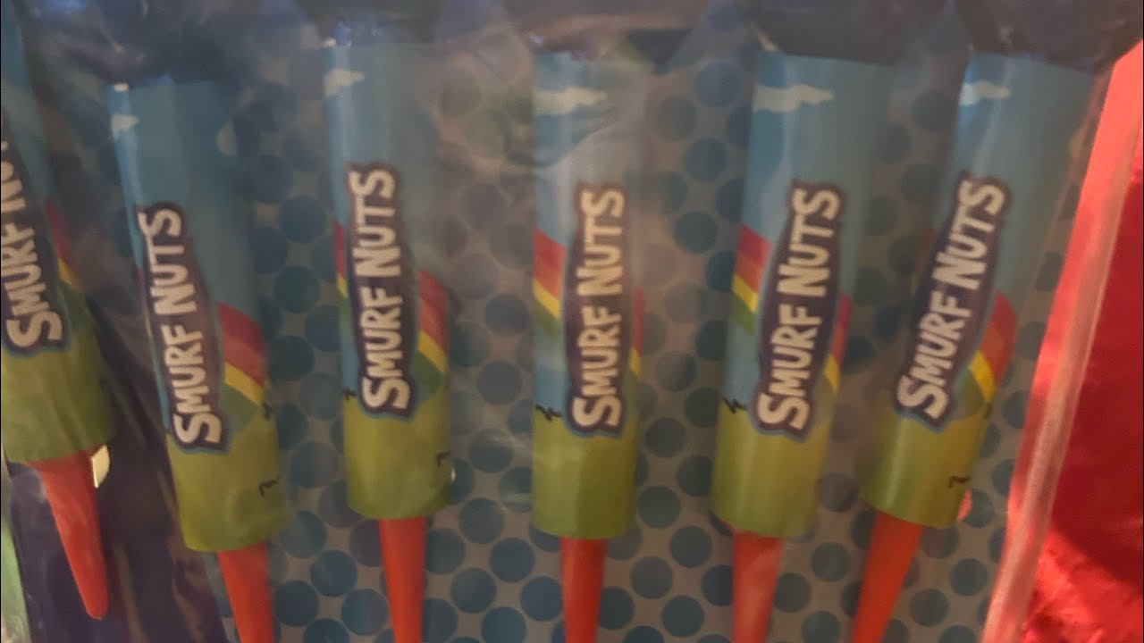Smurf Nuts loud rocket fireworks - YouTube