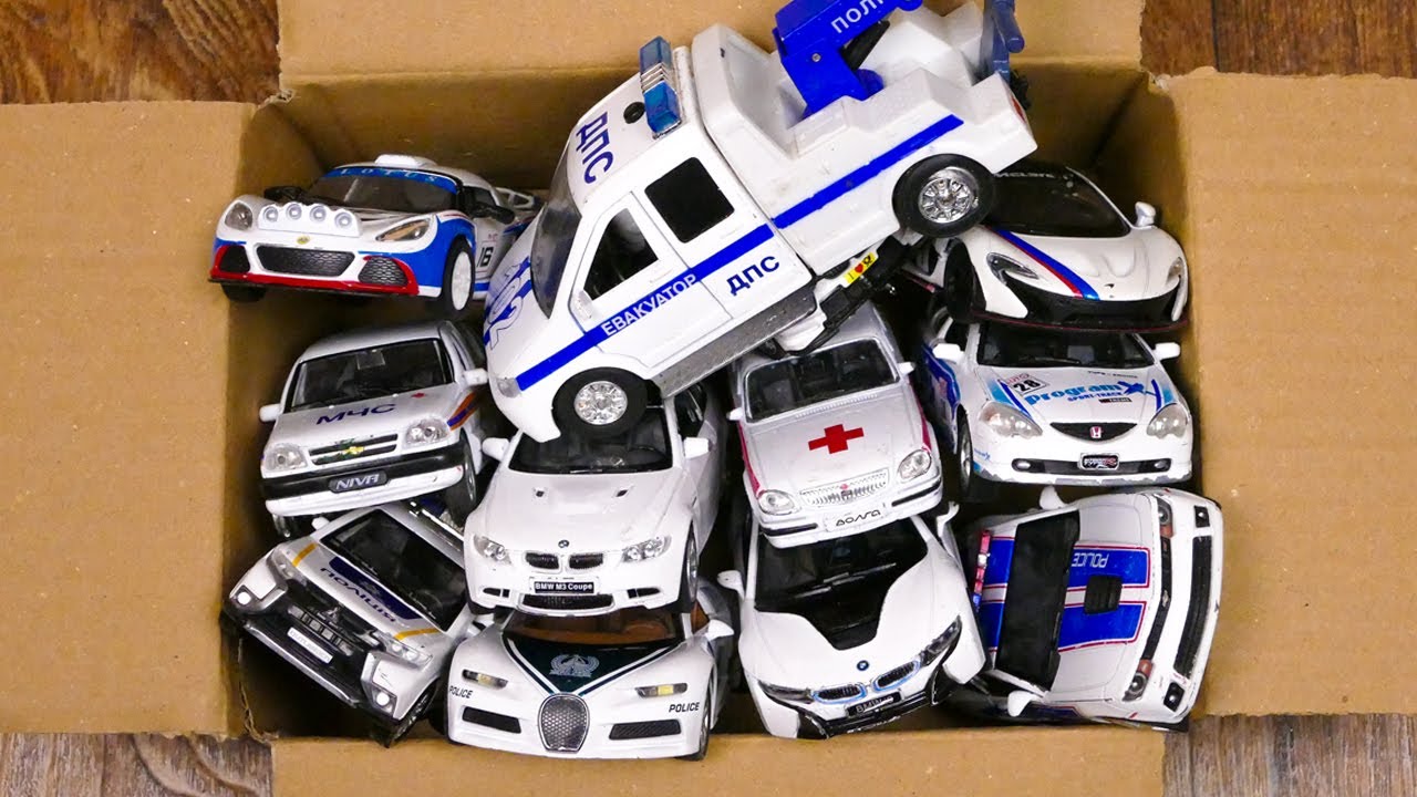 My Favorite Hot Diecast Model WHITE Car FULL Box / BMW, HONDA, CAMARO ...