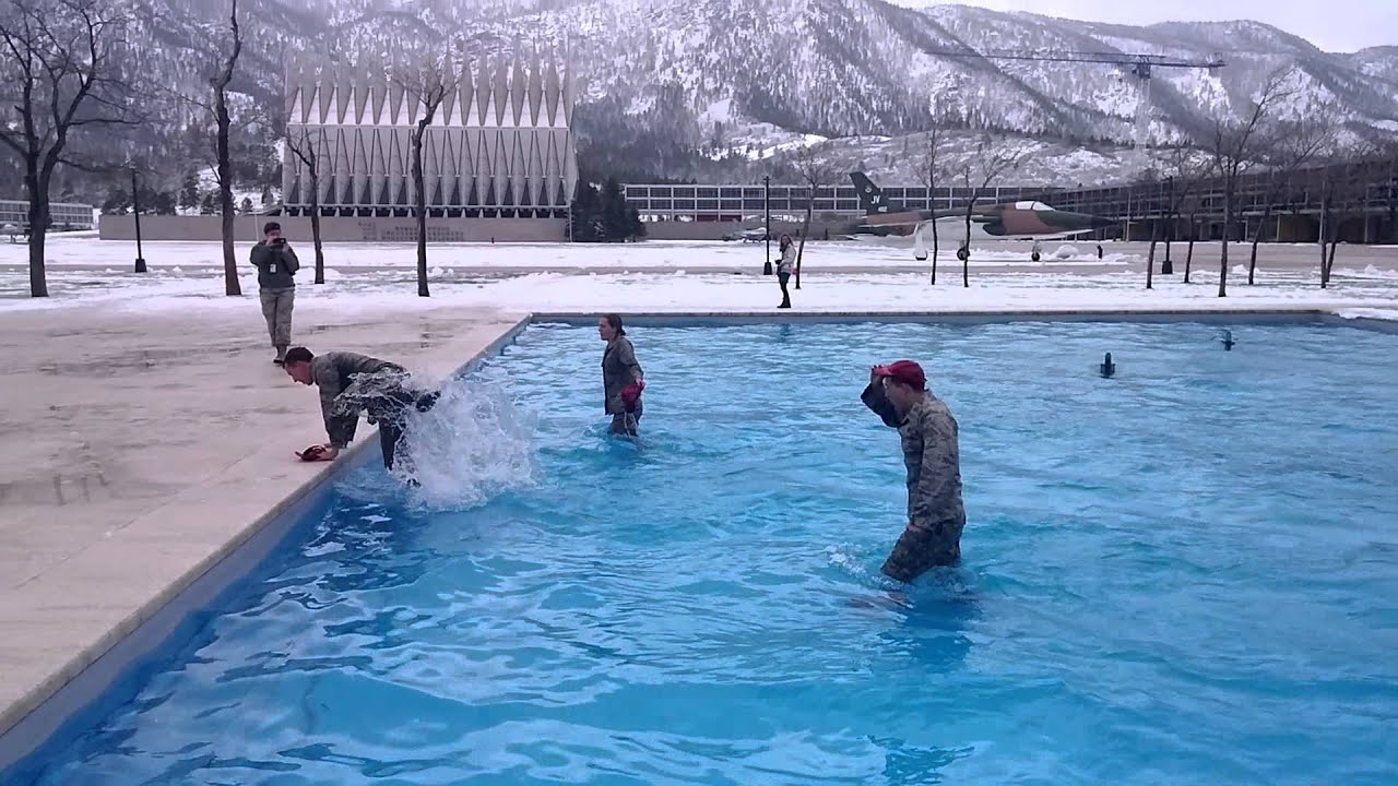 USAFA Graduation 2014 - The Fountain Jump - YouTube