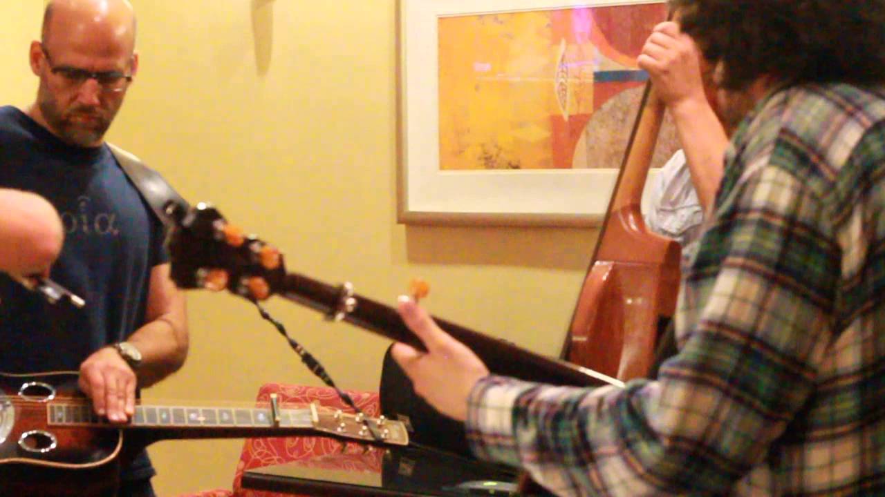 Bluegrass Jam Sessions at the Marriott in Raleigh - YouTube