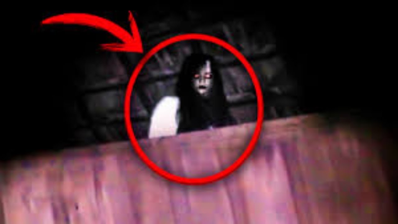 5 Brujas REALES Captadas en Cámara que Te Harán TEMBLAR - YouTube