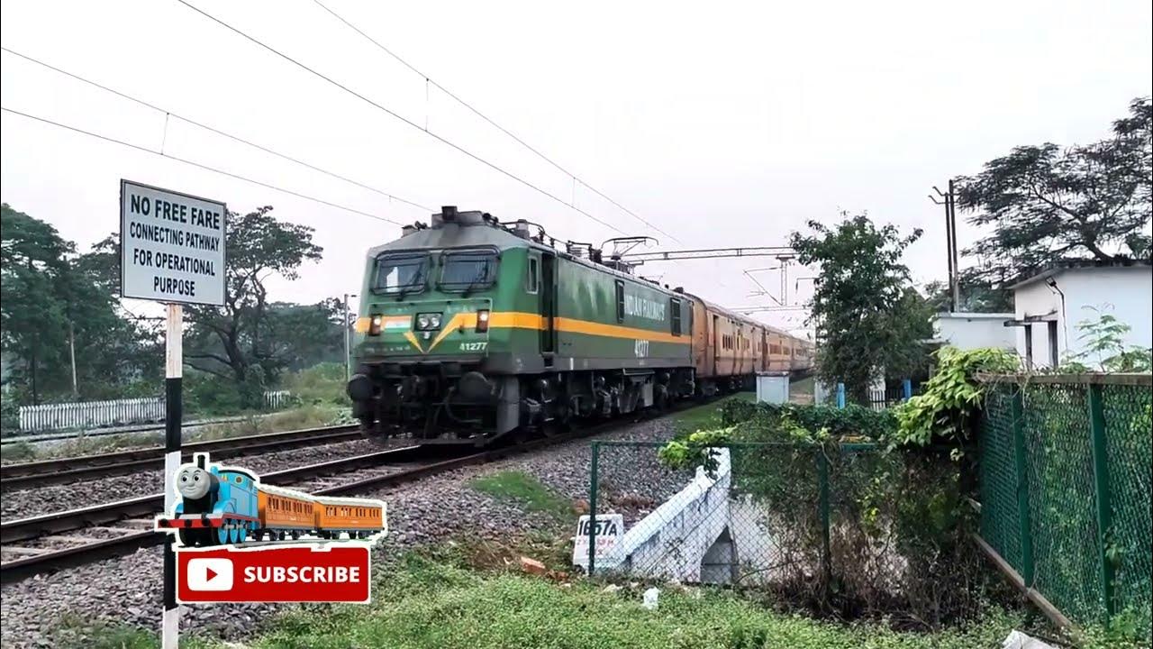 Train Videos Visakhapatnam Shalimar SF Express - YouTube